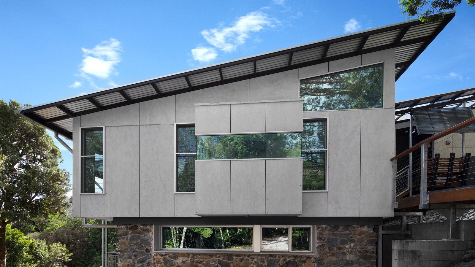 Award-winning rainforest house with Barestone - Case Studies | Cemintel