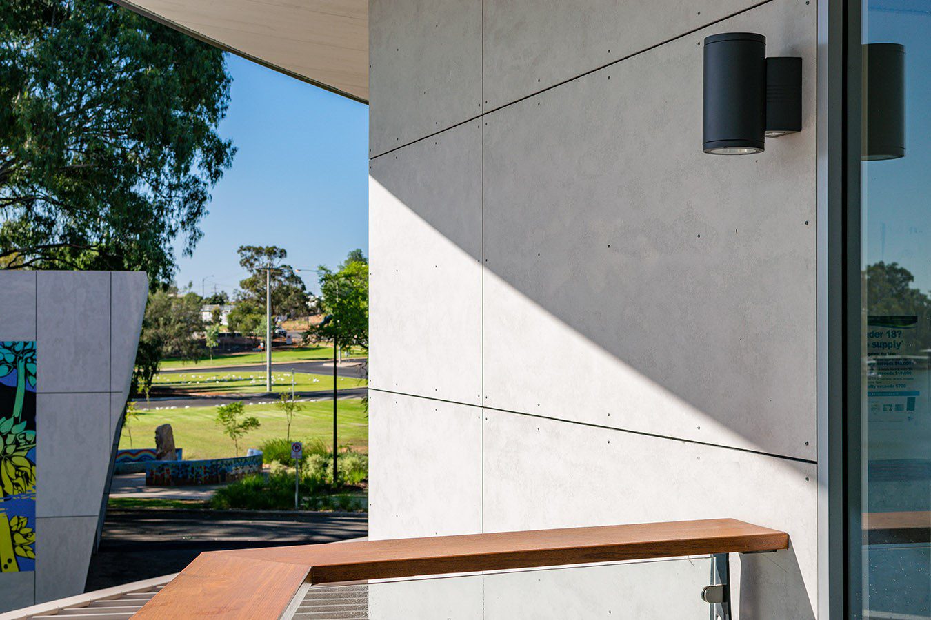Natural concrete look for Mildura Rowing Club
